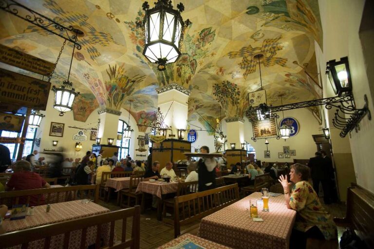 Why Munich is a Must-Visit for Nightlife Enthusiasts ─ What Makes It ...